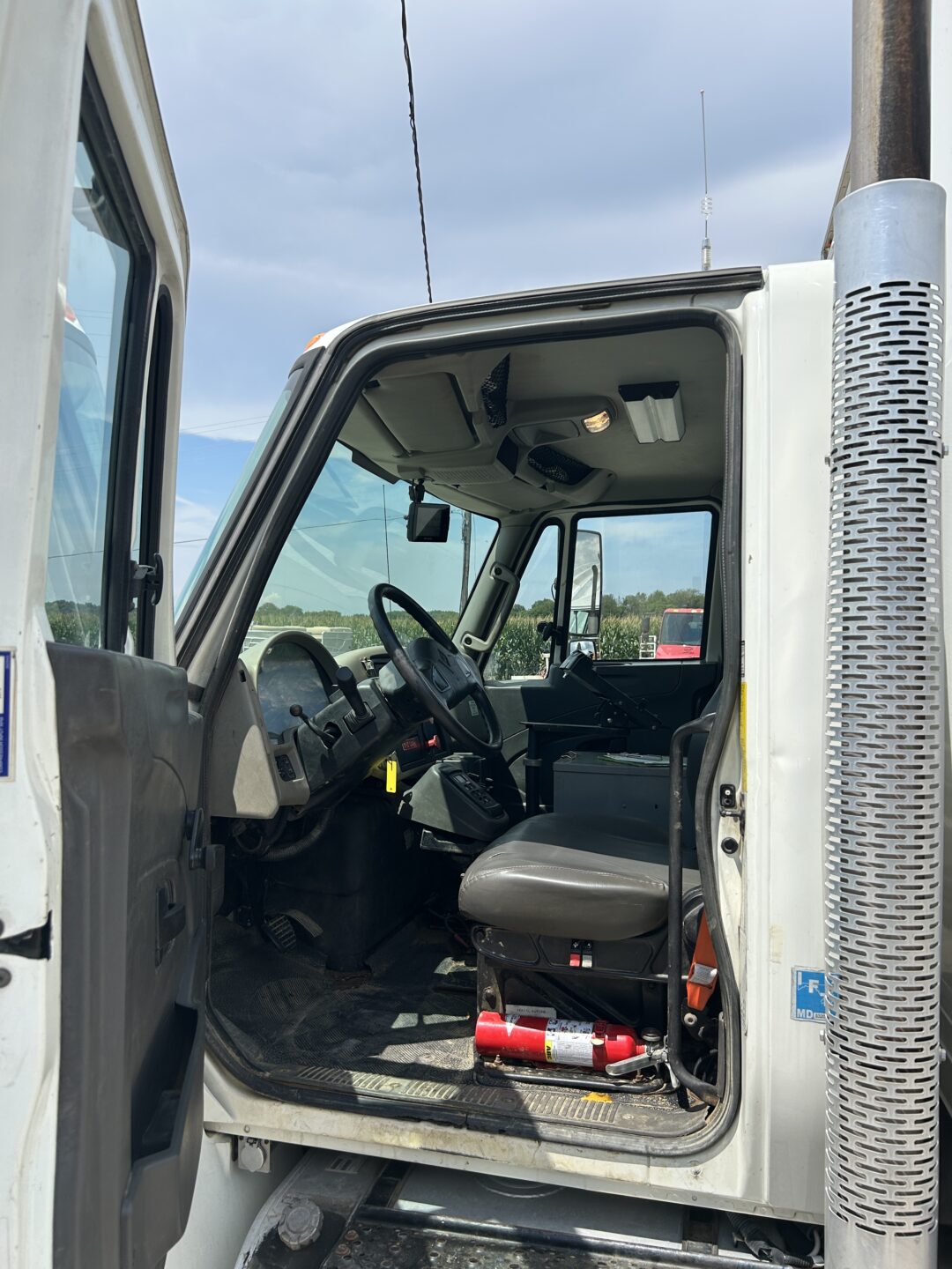 2012 International 4300 Vacuum Excavation 7.6L Diesel Truck w/Excavac ...